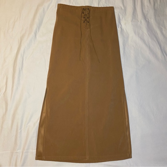 I.N. San Francisco | Skirts | In Girl San Francisco Midi Skirt With ...
